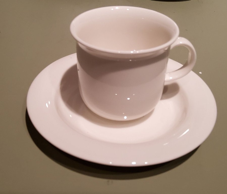 Åtta koppar med fat Artica från Arabia Finland. | Köp på Tradera ...