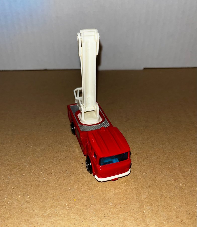 Simon "Snorkel" Fire Truck 3 | Köp på Tradera (711934411)