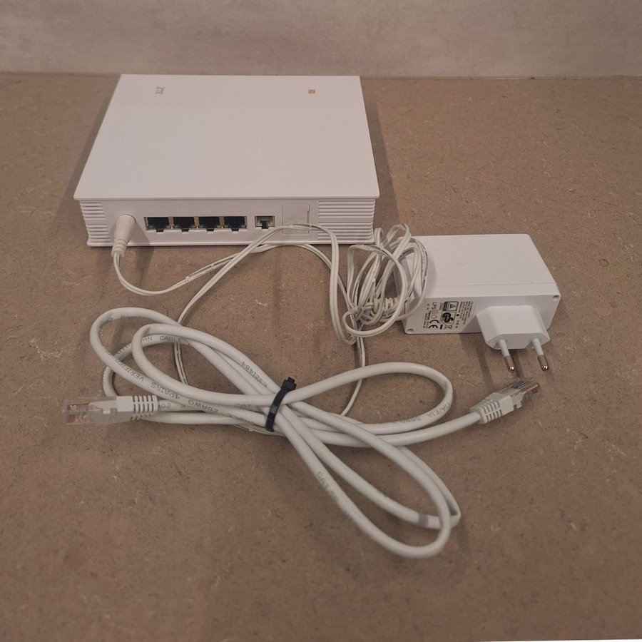 ZTE MF297D 4G Router med Nätverkskabel | Köp på Tradera (661546070)