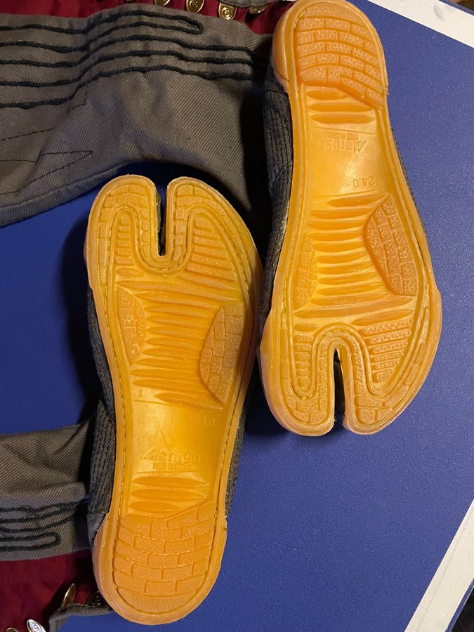 Marugo Tabi Jikatabi Tåskor - Grå | Köp på Tradera (711994336)