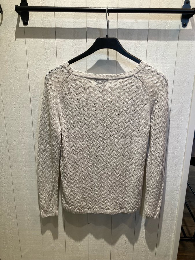 Boomerang beige tröja, stor.. | Köp från SomnyttKlippan på Tradera ...