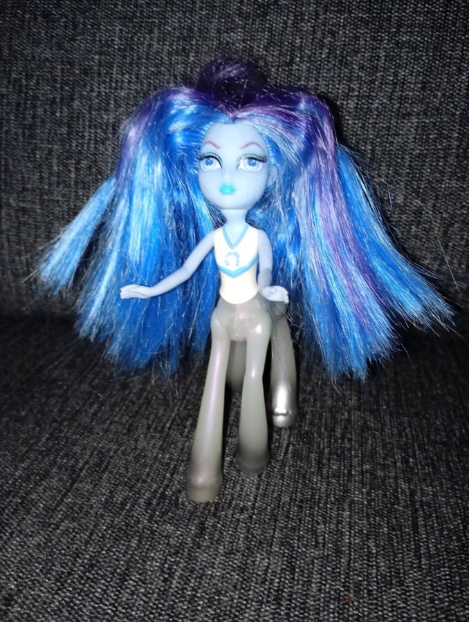 Monster High Freaky Fusion Sirena Von Boo | Köp på Tradera (736878271)