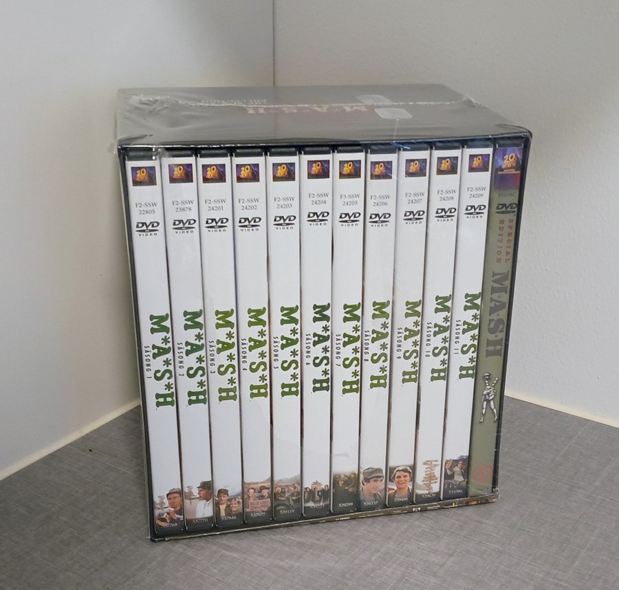 M*A*S*H COMPLETE BOX SET - SEASON 1-11 & FILM | Köp på Tradera (711980231)