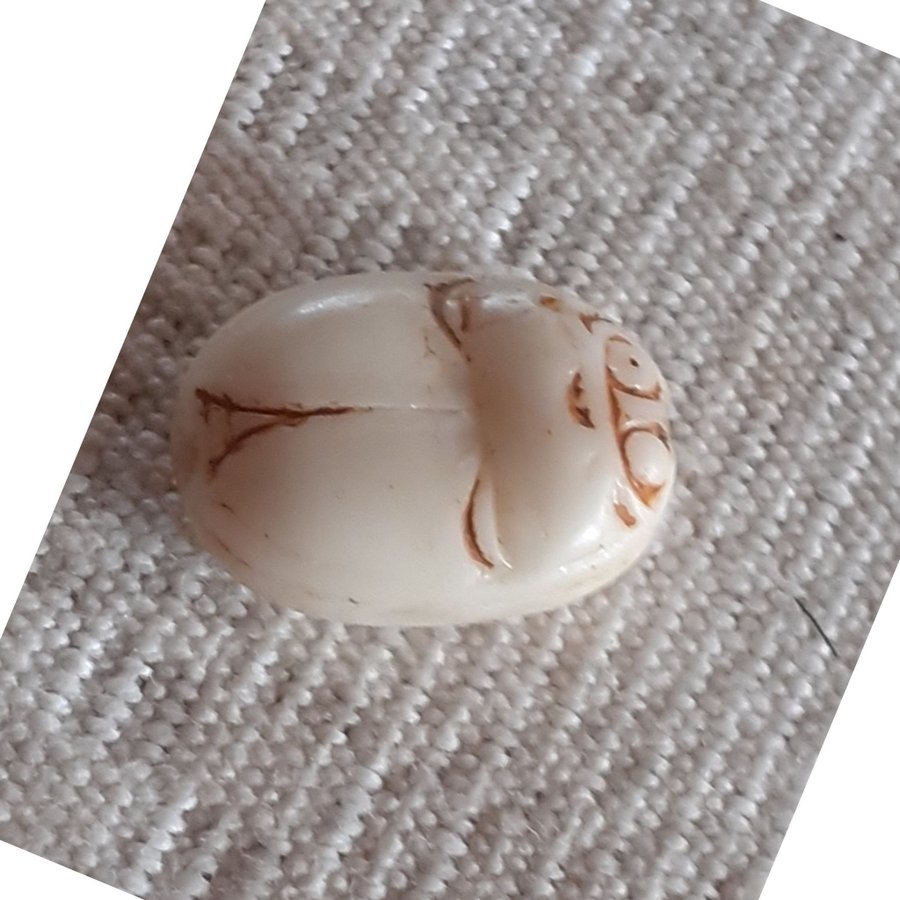 Se produkter som liknar Skarabe från Egypten 50-tal k.. på Tradera ...