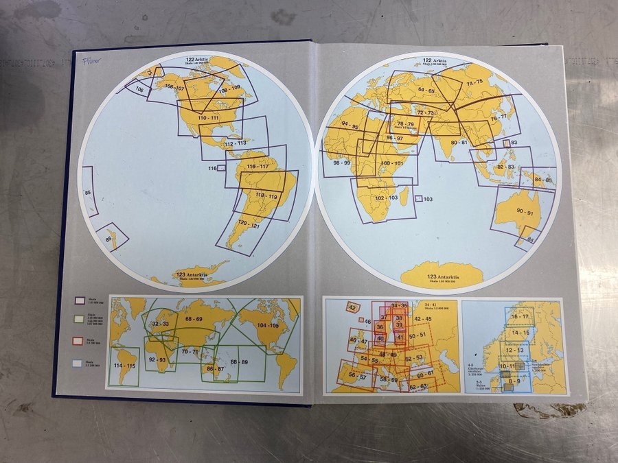 Se produkter som liknar Bonniers stora Världs Atlas på Tradera (591226953) Se produkter som liknar Bonniers stora Världs Atlas på Tradera (591226953)