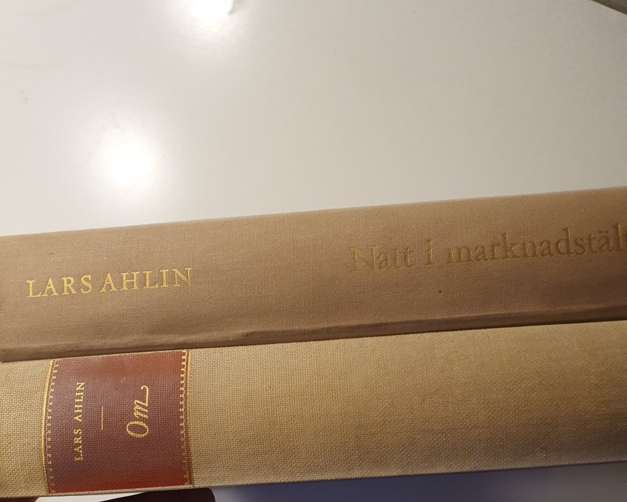 11 böcker av/om Lars Ahlin, 100kr styck | Köp på Tradera (696605039)