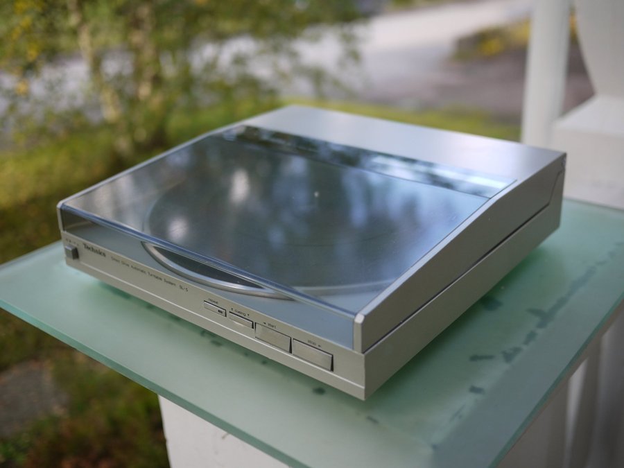 Technics SL-5 DirectDrive med EPC-P 24 / kompak.. | Köp på Tradera ...