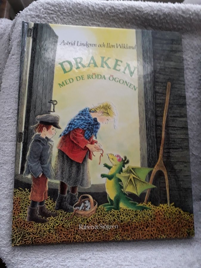 Draken med de röda ögonen av Astrid Lindgren, I.. | Köp på Tradera ...
