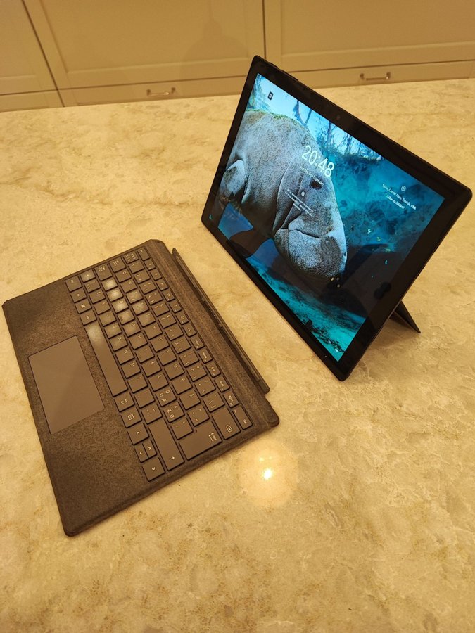 Microsoft Surface Pro 7 2 in 1 PC | Köp på Tradera (711317737)