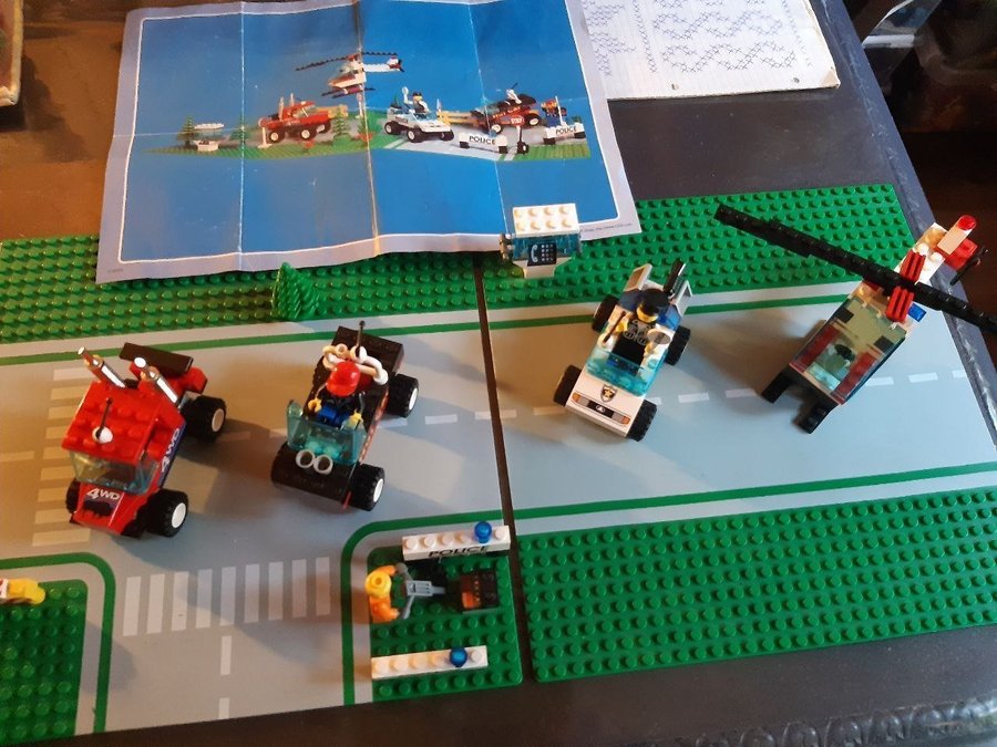 Se produkter som liknar Lego 6549 - bilar basplattor .. på Tradera ...