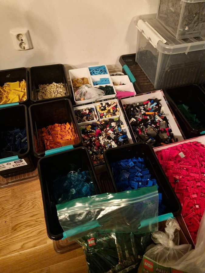 Lego Blandat - Många Set och Delar - 40KG | Köp på Tradera (712889466)