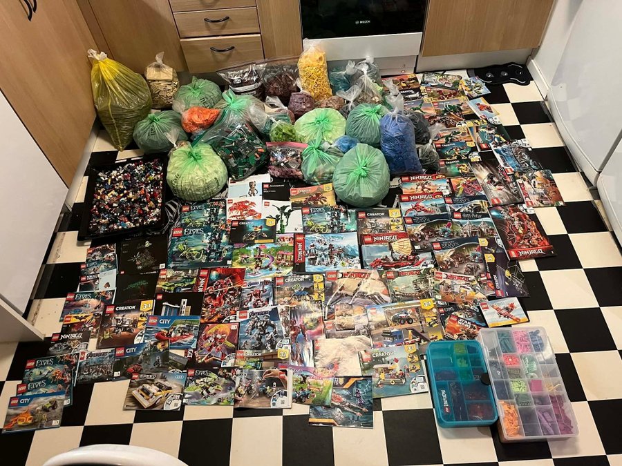 Lego Blandat - Många Set och Delar - 40KG | Köp på Tradera (712889466)