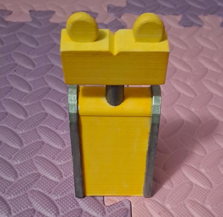 Wet Floor Bot Figur från five night's at Freddy.. | Köp på Tradera ...