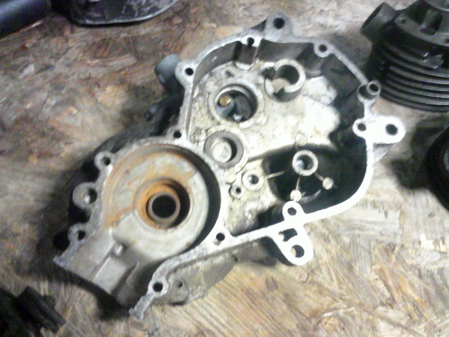 Se produkter som liknar Puch hand växel motorblock se.. på Tradera ...