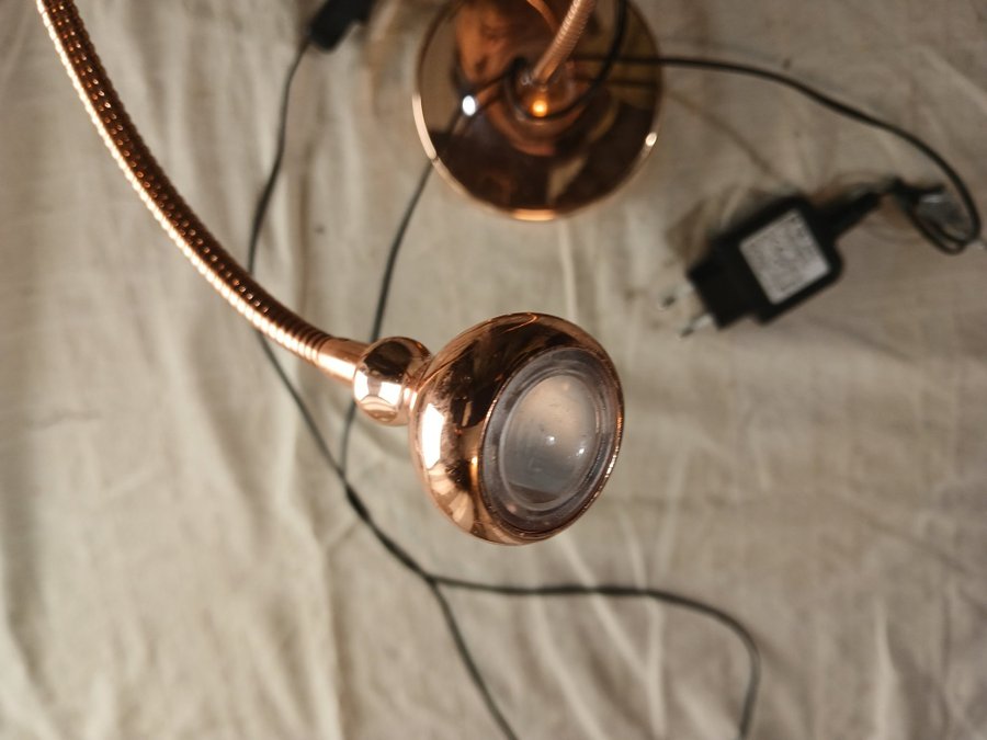 Sjelden IKEA JANSJÖ LED-bordlampe i kobber/rose.. | Köp på Tradera ...