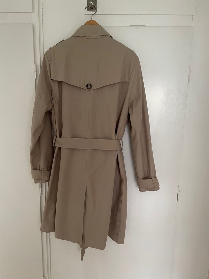 CELLBES beige trenchcoat, storlek 46/48 | Köp på Tradera (734978677)