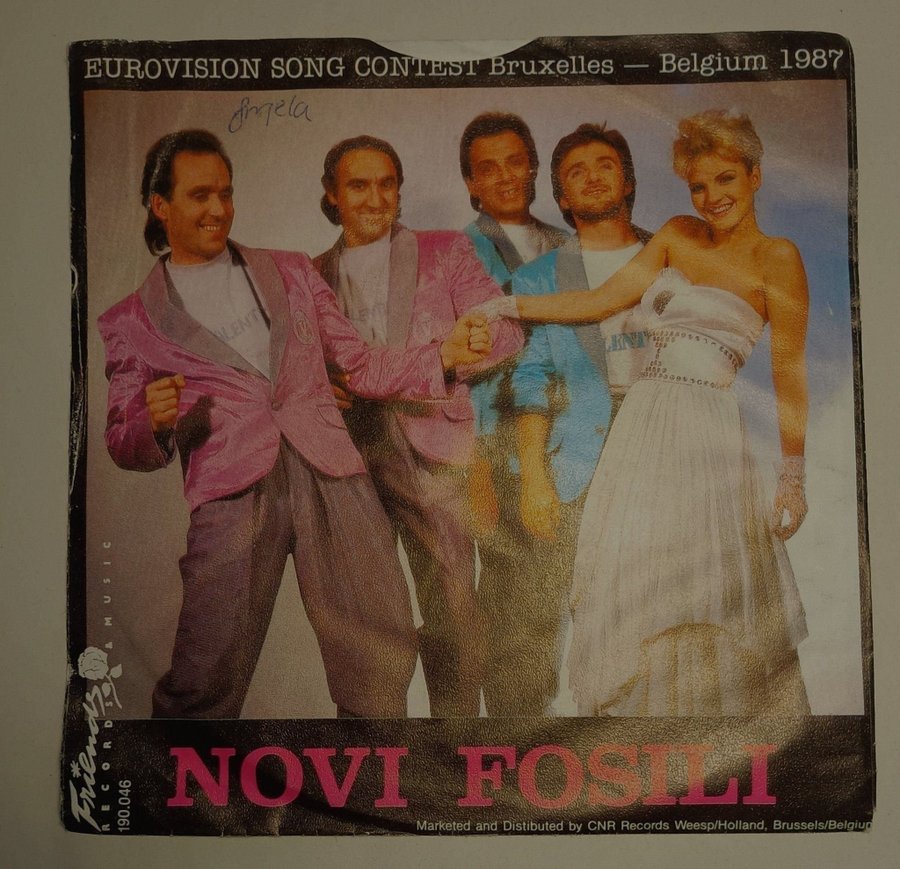 Se produkter som liknar Novi Fosili - Ja Sam Za Ples .. på Tradera (693025074)