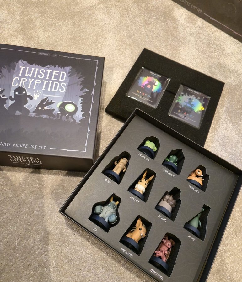 Twisted Cryptids Exclusive Edition inkl alla ex.. | Köp på Tradera ...