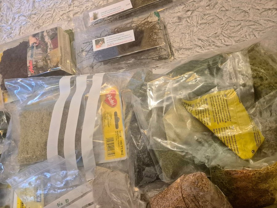 Diorama Modellbygge - Stort Parti | Köp på Tradera (710999289)