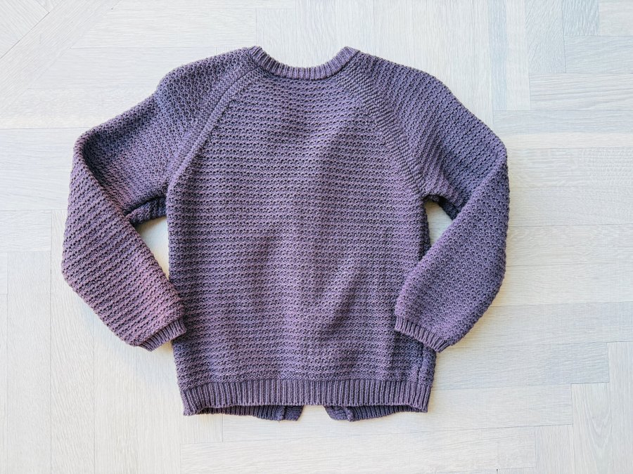 Lila kofta Pomp de Lux strl 104 | Köp på Tradera (734240516)