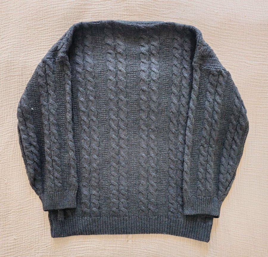 Vintage 1990s Dark Pine Green Cabl.. | Köp från Noguchi på Tradera ...