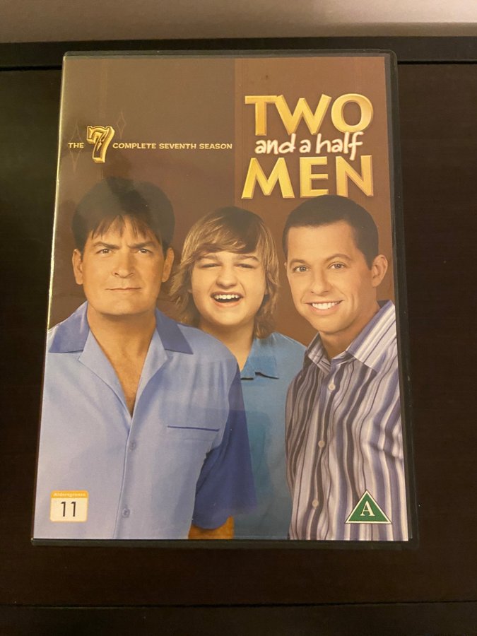 Two and a Half Men - Säsong 1-7 DVD | Köp på Tradera (712065158)