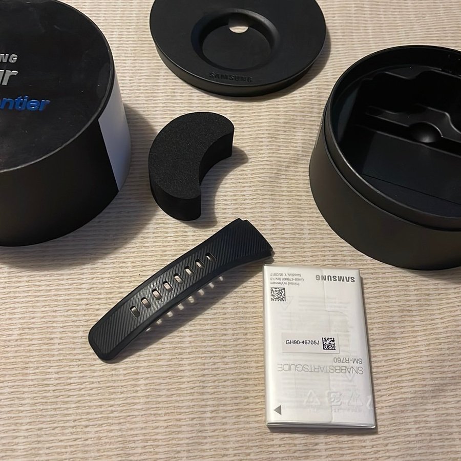 Original Låda Samsung Gear S3 Frontier | Köp på Tradera (708925929)