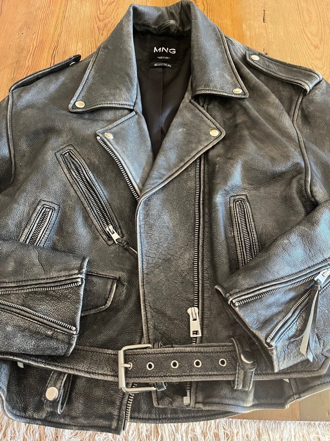 Bikerjacka från mango, läder, vintage | Köp på Tradera (708067302)