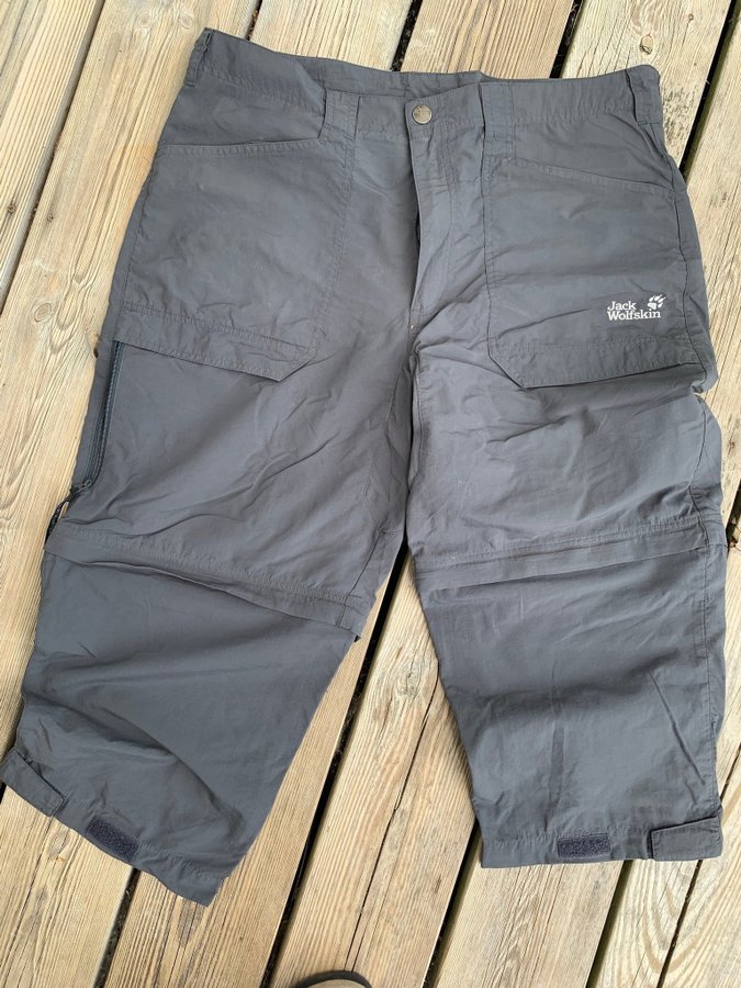 Jack Wolfskin mörkgråa zip-off byxor 52 modell .. | Köp på Tradera ...