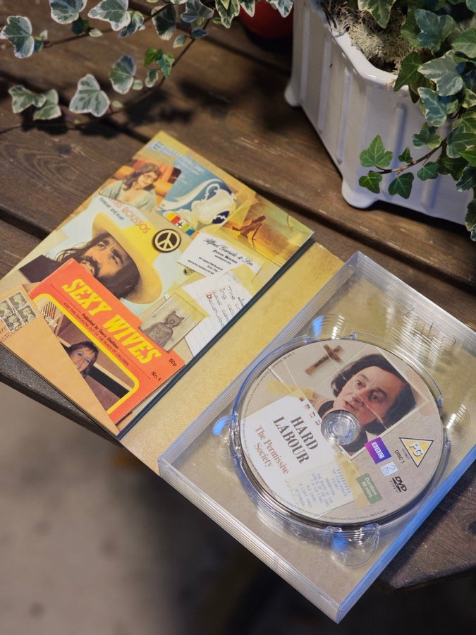 Mike Leigh At The BBC DVD Box Set | Köp på Tradera (711144457)