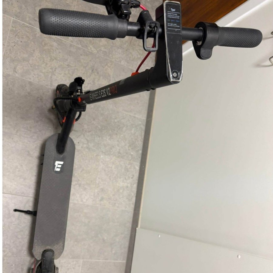 E-Wheels E2S V2 Pro Long Range Elscooter | Köp på Tradera (704651501)
