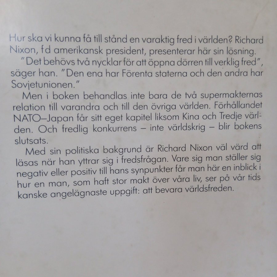 Två nycklar krävs till fredens värld - Richard .. | Köp på Tradera ...