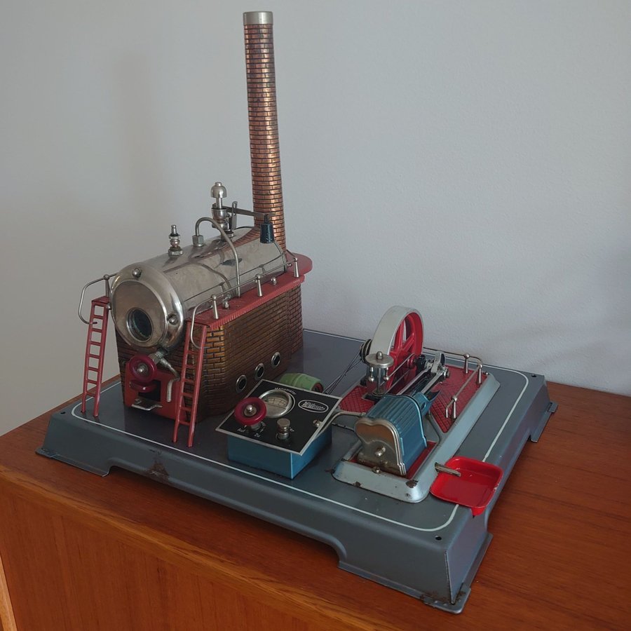 Ångmaskin Wilesco D24 , stor modell