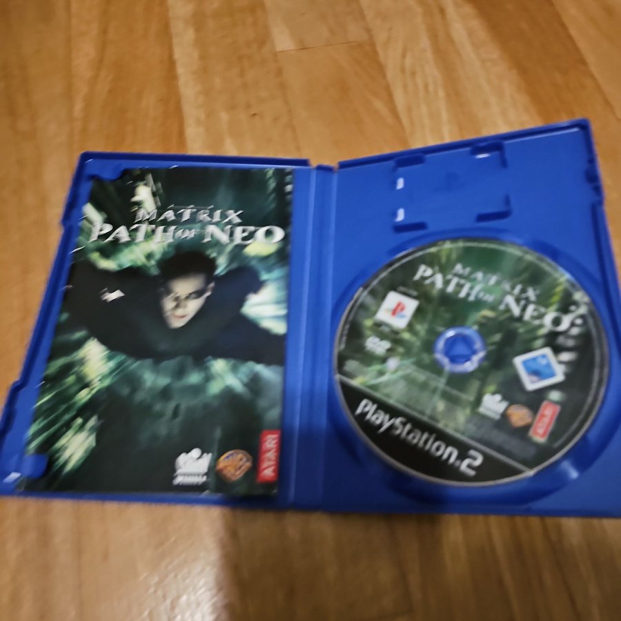 The Matrix: Path of Neo - PlayStation 2 | Köp på Tradera (733536445)