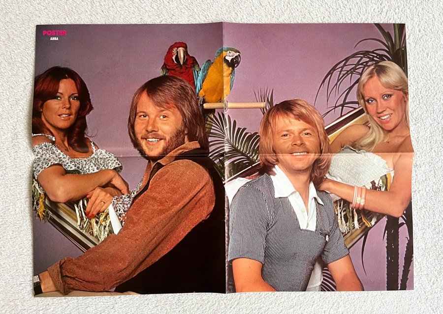 ABBA 1977 Affisch Plansch Tidningen POSTER 1970.. | Köp på Tradera ...