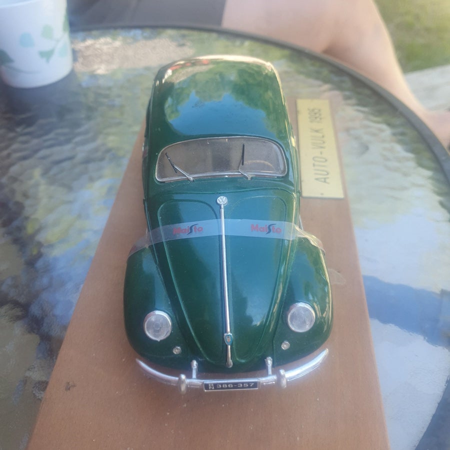 Maisto Volkswagen Beetle 1955 modellbil | Köp på Tradera (737243878)