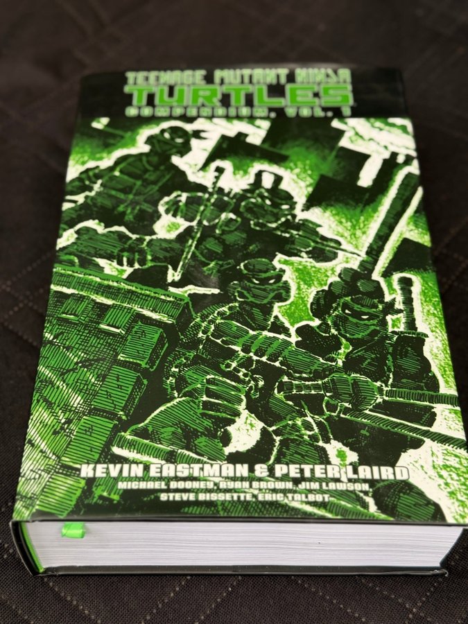 Teenage Mutant Ninja Turtles Compendium Vol. 1 .. | Köp på Tradera ...