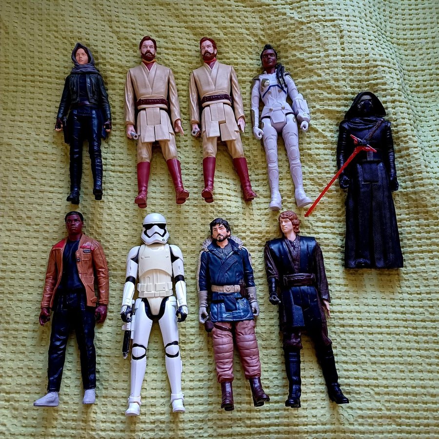 Star Wars Figurer 8st s samt Titan från Marvel | Köp på Tradera (709250676)