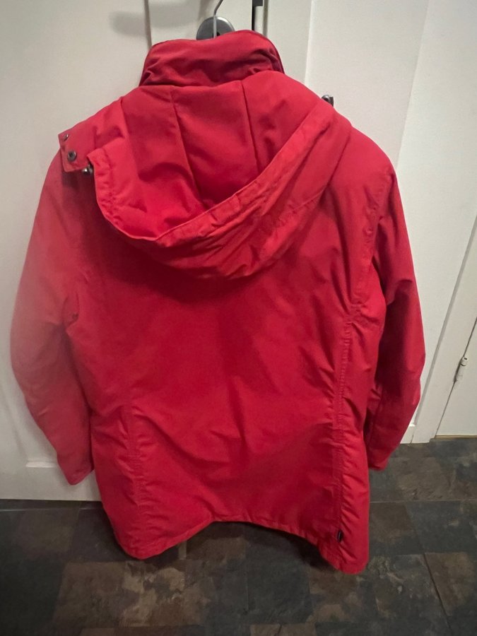 Sebago röd jacka, storlek L | Köp på Tradera (708245487)