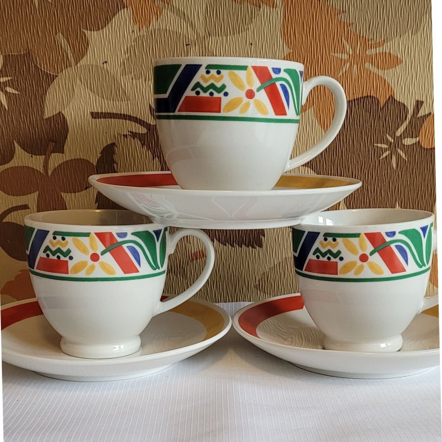 Kaffekoppar med fat 3st retro | Köp på Tradera (713604123)
