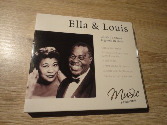 ELLA & LOUIS -- CHEEK TO CHEEK --LEGENDS IN DUET | Köp på Tradera ...