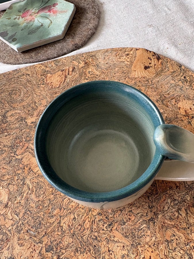Keramisk mugg med handtag | Köp på Tradera (737085583)