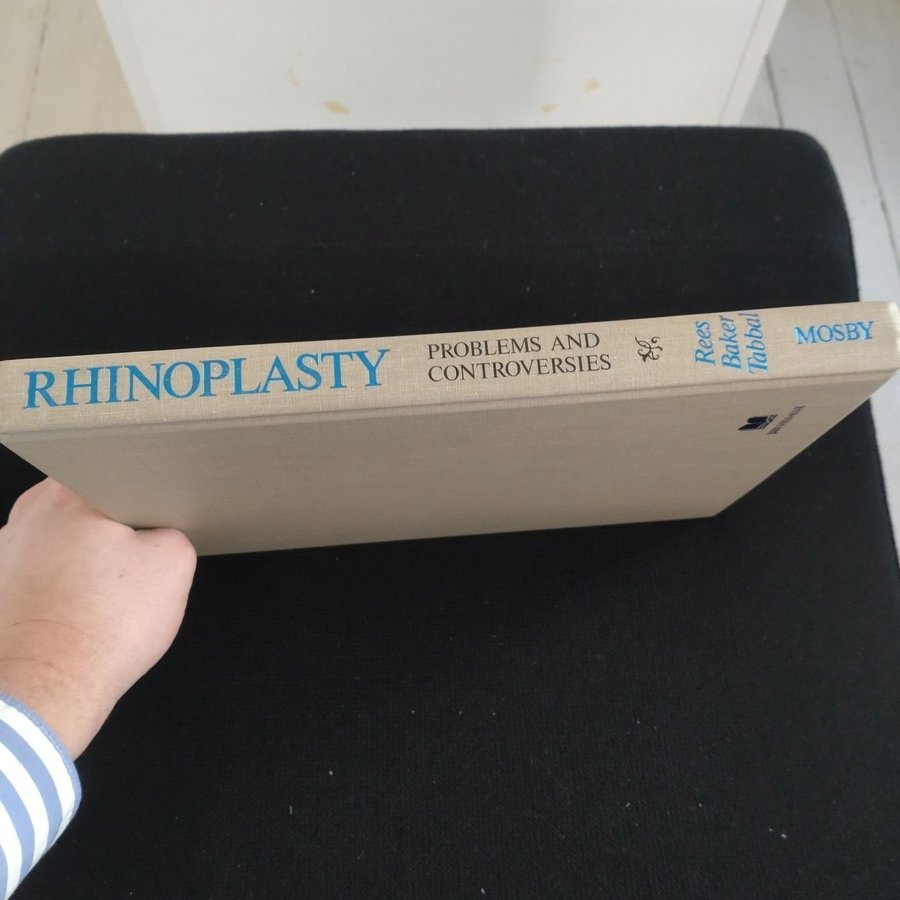 Rhinoplasty: Problems and Controversies av Thom.. | Köp på Tradera ...