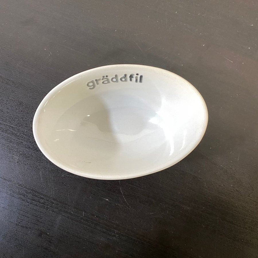 Se produkter som liknar Carin Kry Skål Porslin Vit Et.. på Tradera ...