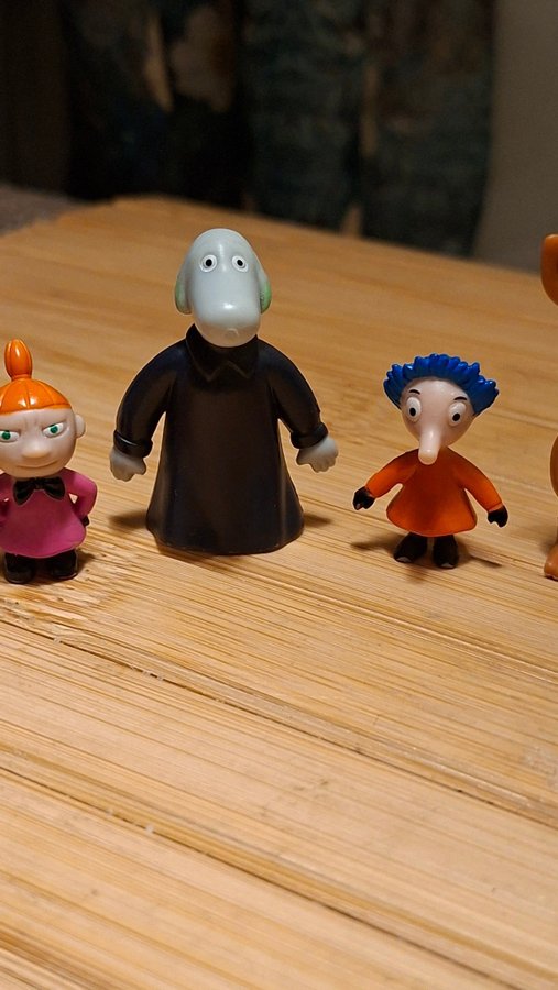 Mumin Figurer bla hemulen och Emma | Köp på Tradera (713462125)