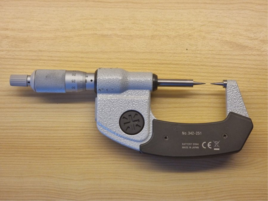 Se produkter som liknar Mitutoyo digital mikrometer I.. på Tradera ...