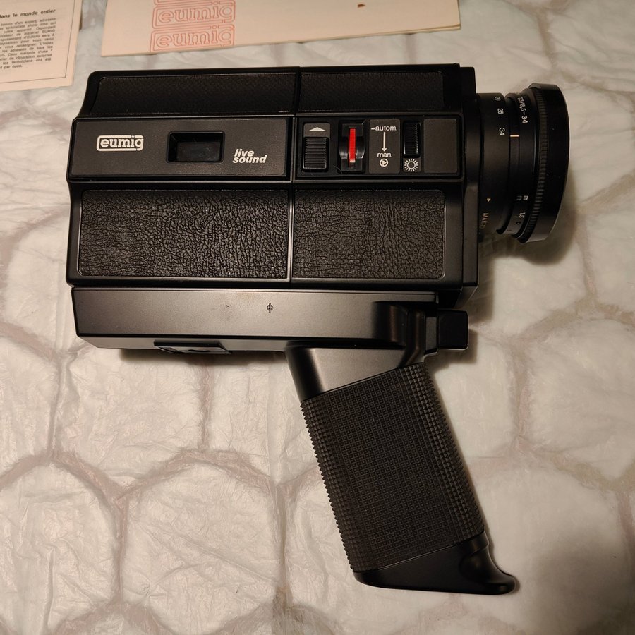 Eumig Makro Sound 44 XL Super 8 filmkamera med .. | Köp på Tradera (589060825)