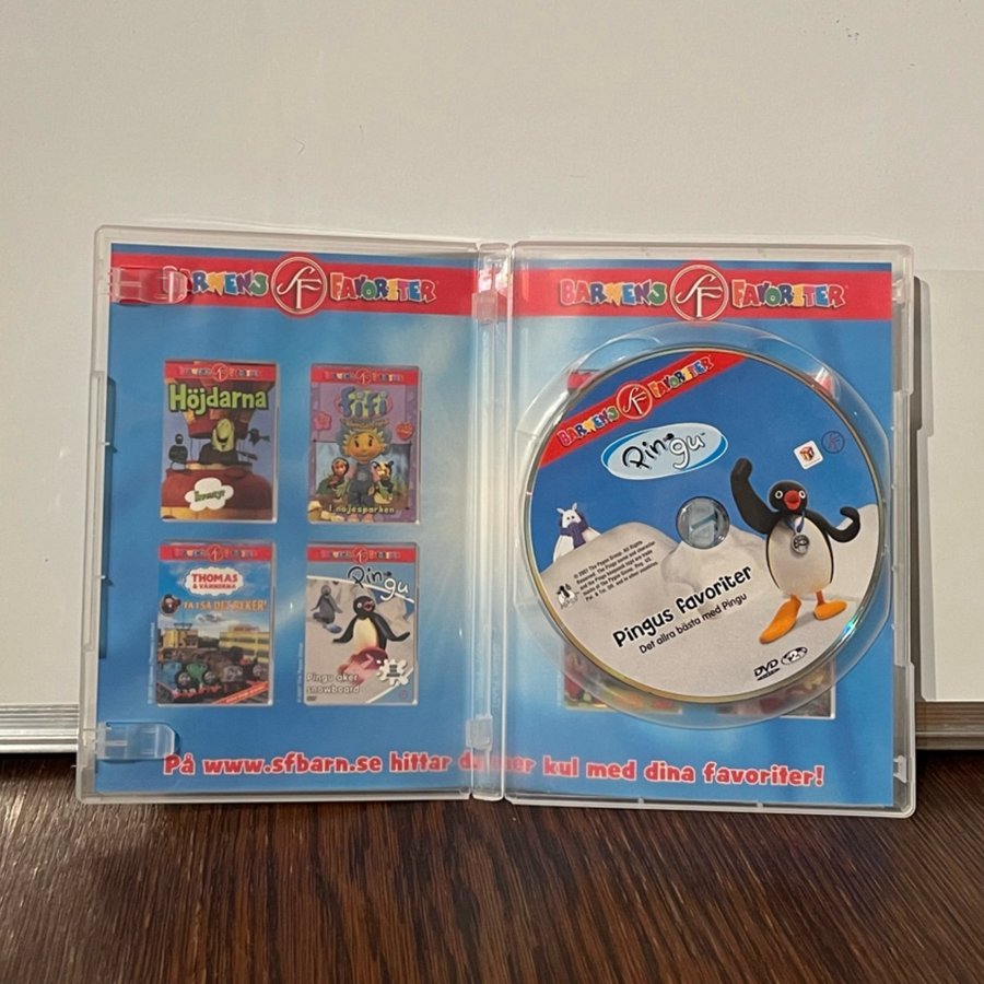 Se produkter som liknar Pingu det allra bästa med Pingu på Tradera ...