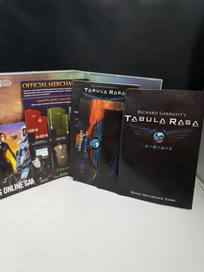 Se produkter som liknar Richard Garriott's Tabula Ras.. på Tradera ...