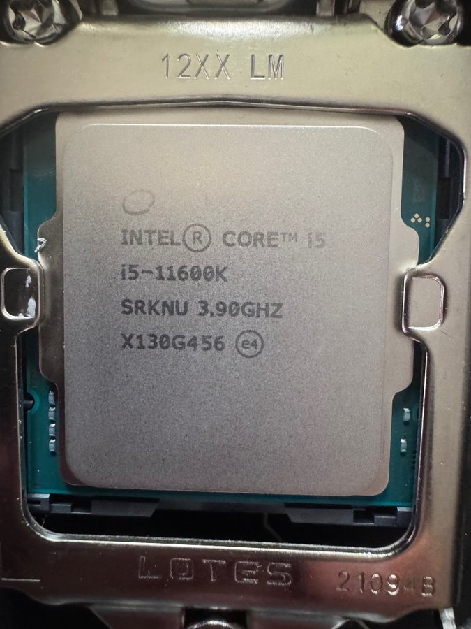 Moderkort Processor och Ram-minne | Köp på Tradera (682500528)